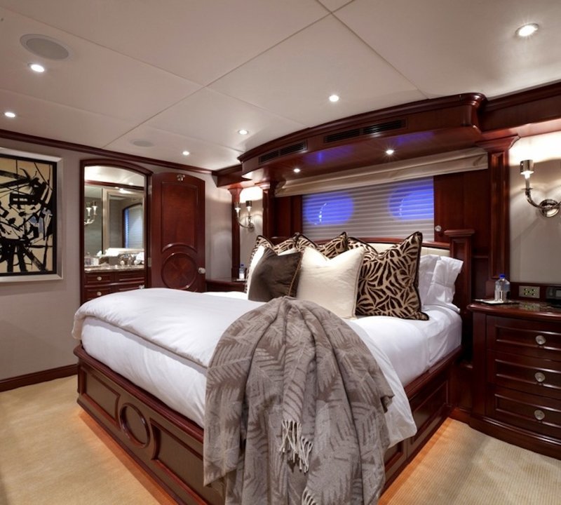 MIRABELLA Yacht Charter Details, Trinity Yachts | CHARTERWORLD Luxury ...