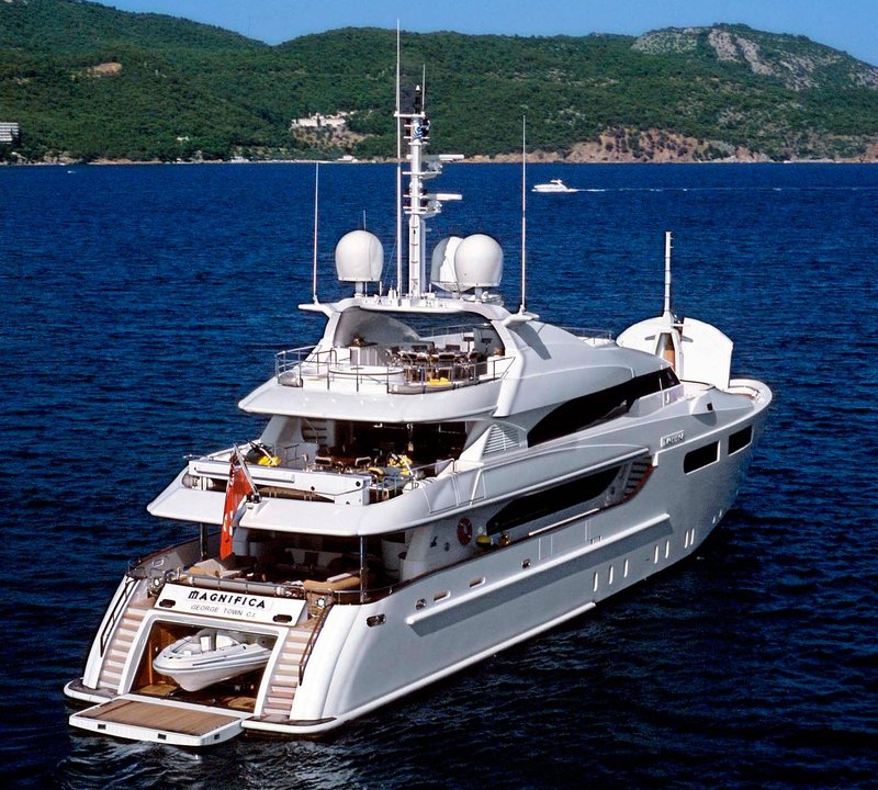 CRN Yachts | CHARTERWORLD Luxury Yachts For Charter