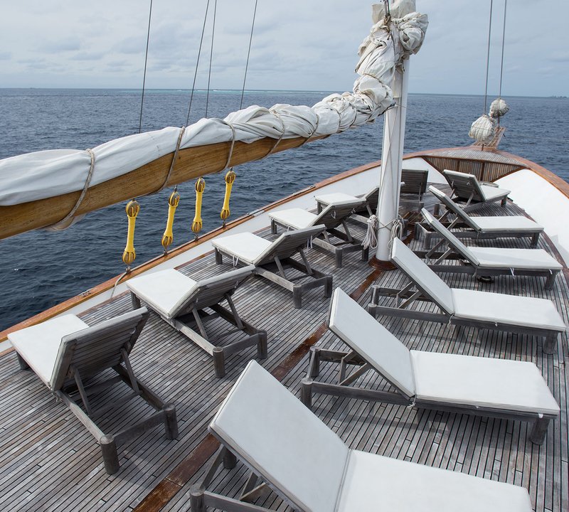 Foredeck Image Gallery – Luxury Yacht Browser | by CHARTERWORLD ...