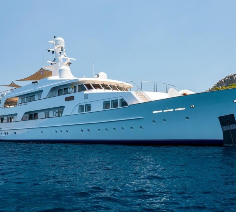 Yacht LADY CHEBUCTO, Ferguson Industries | CHARTERWORLD Luxury ...