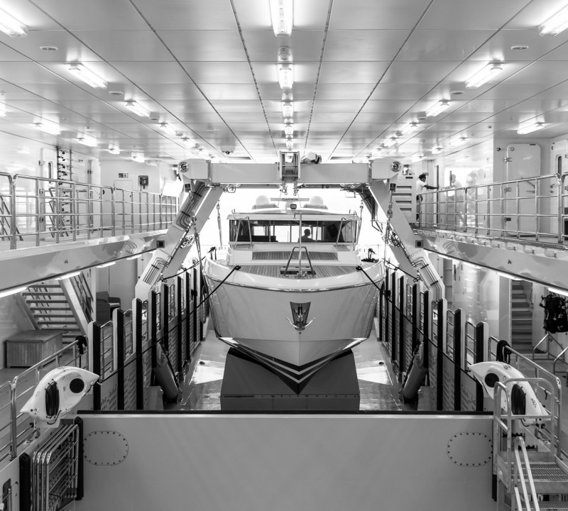 England yacht charter boats | The Complete 2025 & 2026 Guide by ...