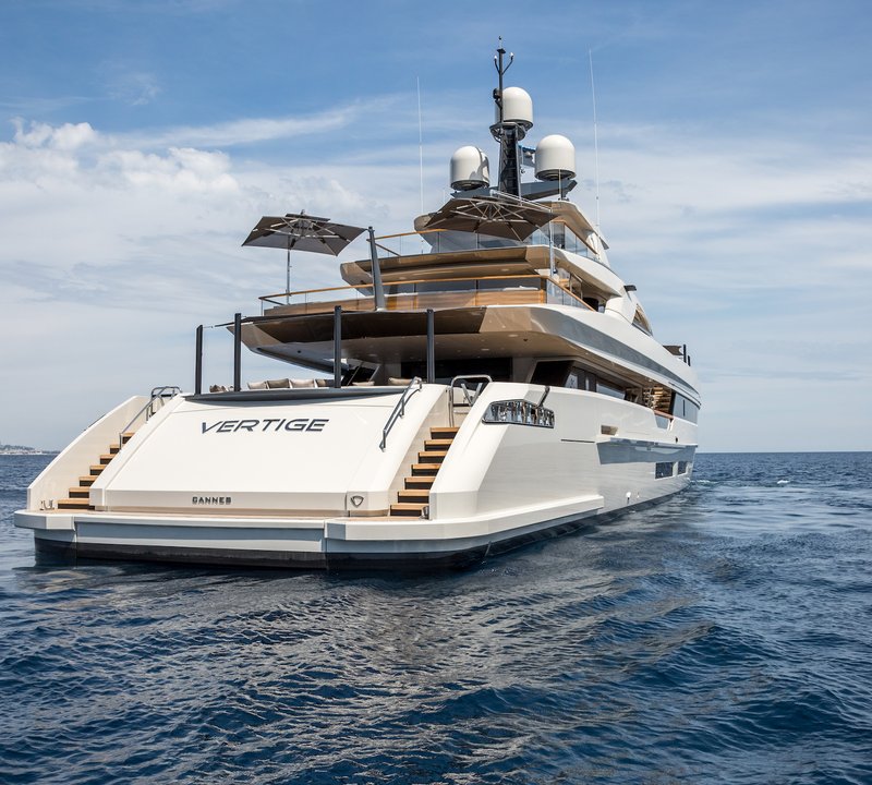 Stern Image Gallery – Luxury Yacht Browser | by CHARTERWORLD Superyacht ...