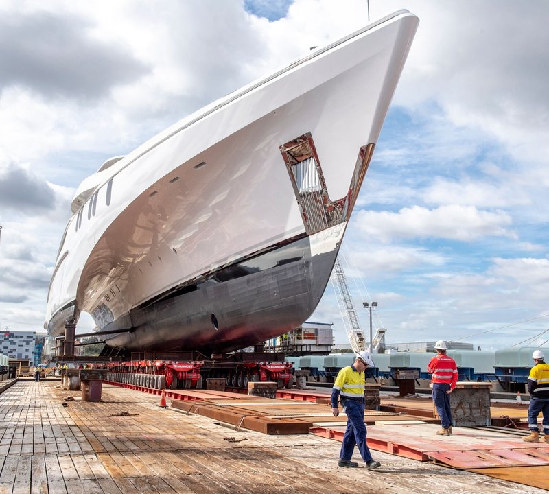 Yacht WHITE RABBIT, Echo Yachts | CHARTERWORLD Luxury Superyacht Charters