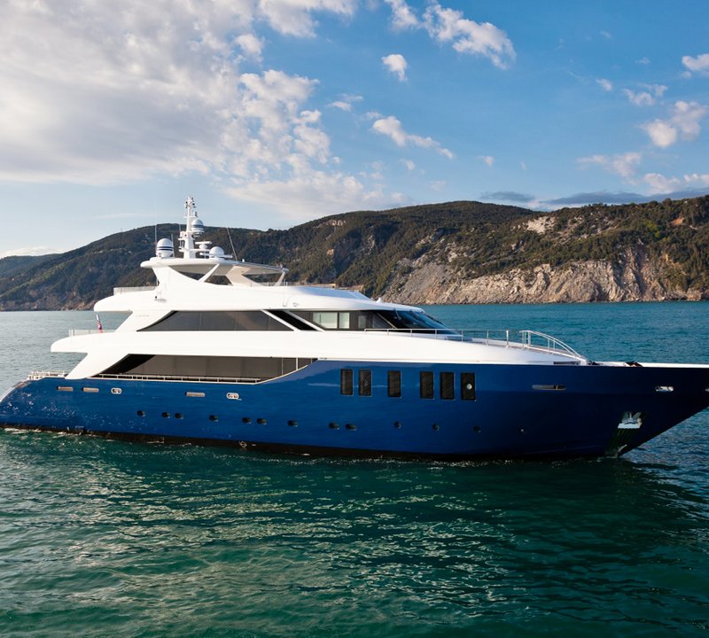 The Top 10 of Luxury Yacht Charters | CHARTERWORLD Luxury Yacht Charters