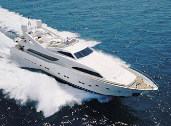 Yacht CUSTOM LINE 112#14, Custom Line (Ferretti Group) | CHARTERWORLD ...