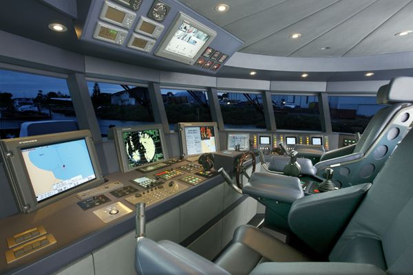 Yacht ERMIS 2, Mcmullen & Wing | CHARTERWORLD Luxury Superyacht Charters