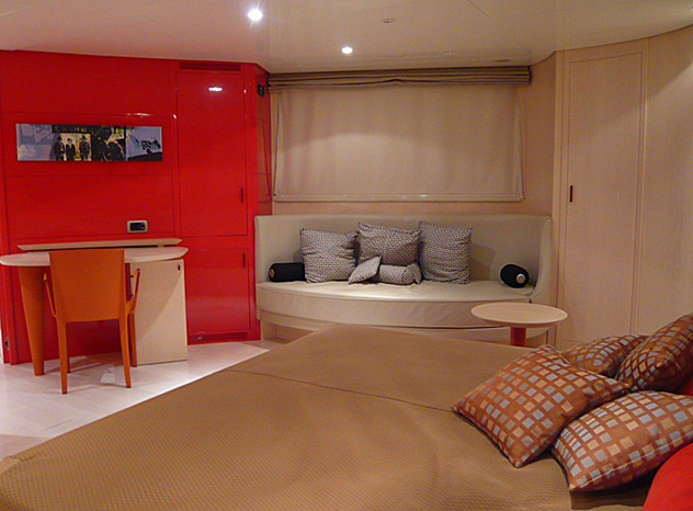 Yacht SARAMA, Baglietto | CHARTERWORLD Luxury Superyacht Charters