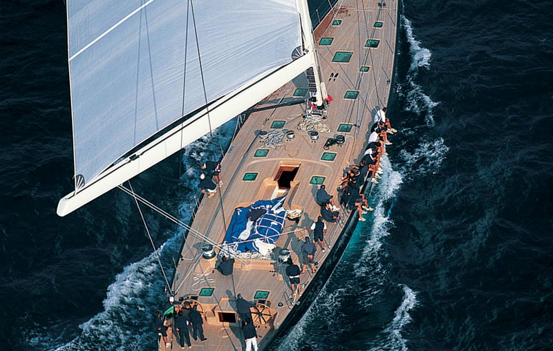 Yacht KAURIS III, Wally | CHARTERWORLD Luxury Superyacht Charters