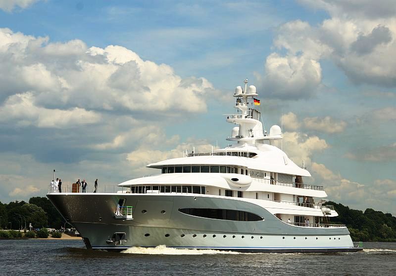 Yacht MAYAN QUEEN IV, Blohm + Voss | CHARTERWORLD Luxury Superyacht ...