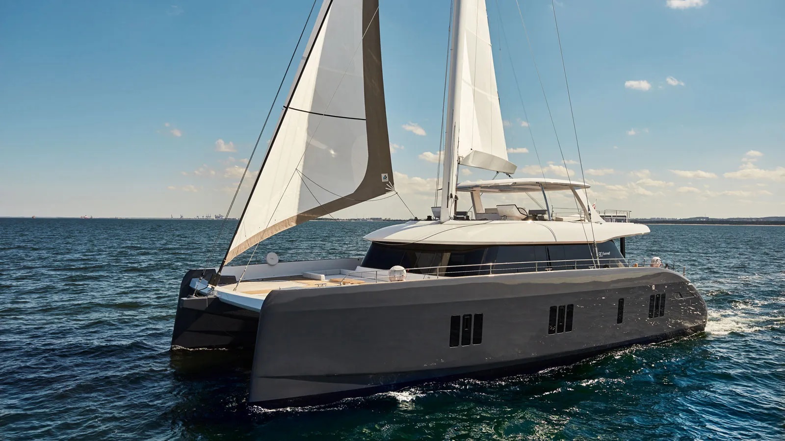 HALCYON Yacht Charter Details, Sunreef | CHARTERWORLD Luxury Superyachts