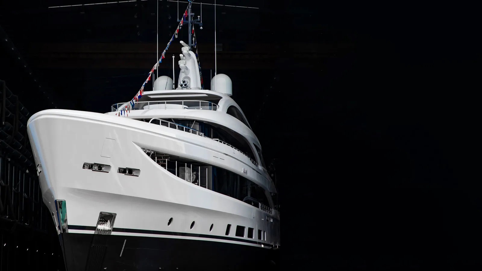 Yacht ASANI, Benetti | CHARTERWORLD Luxury Superyacht Charters
