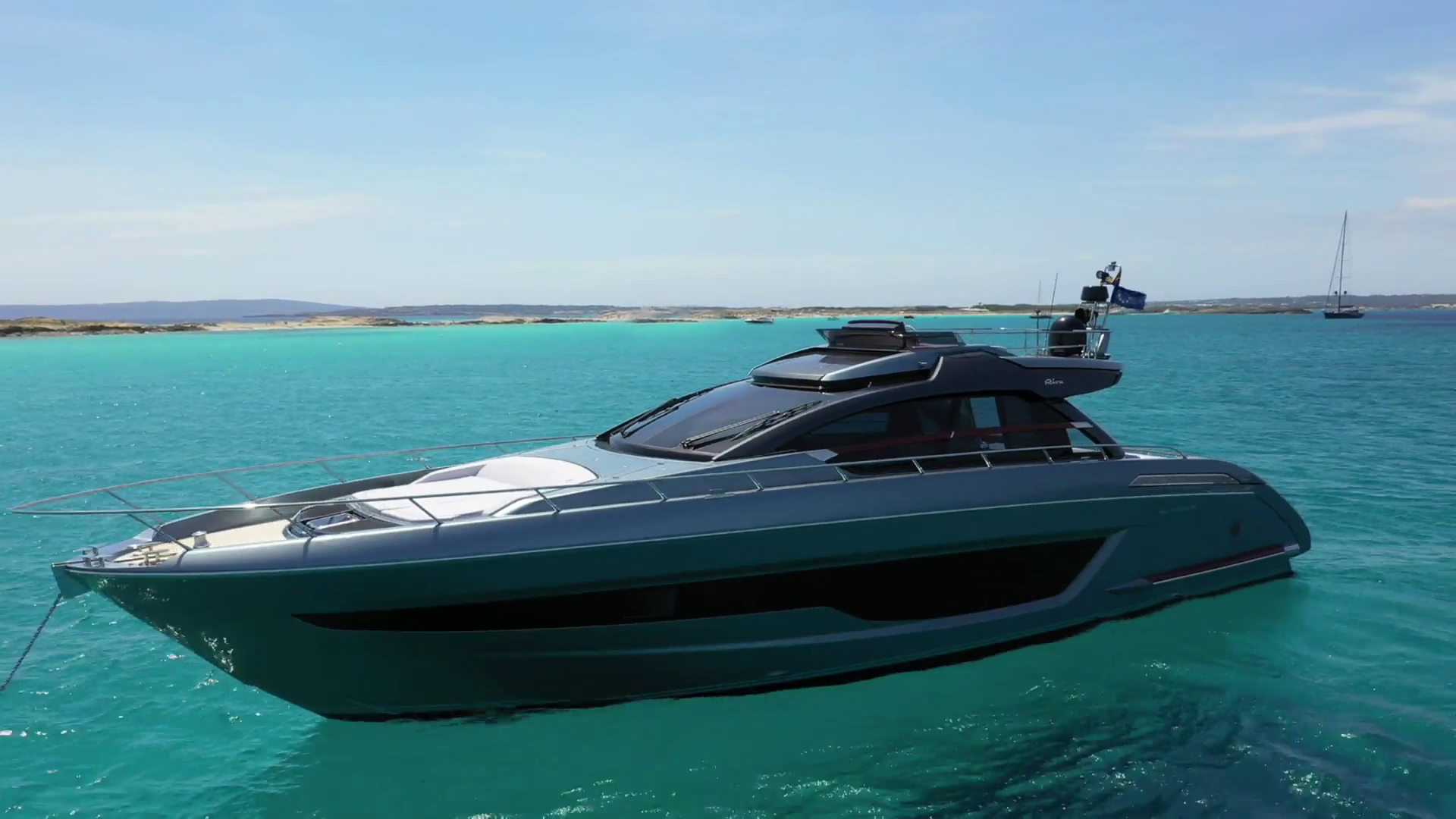 Yacht JACK II, Riva | CHARTERWORLD Luxury Superyacht Charters