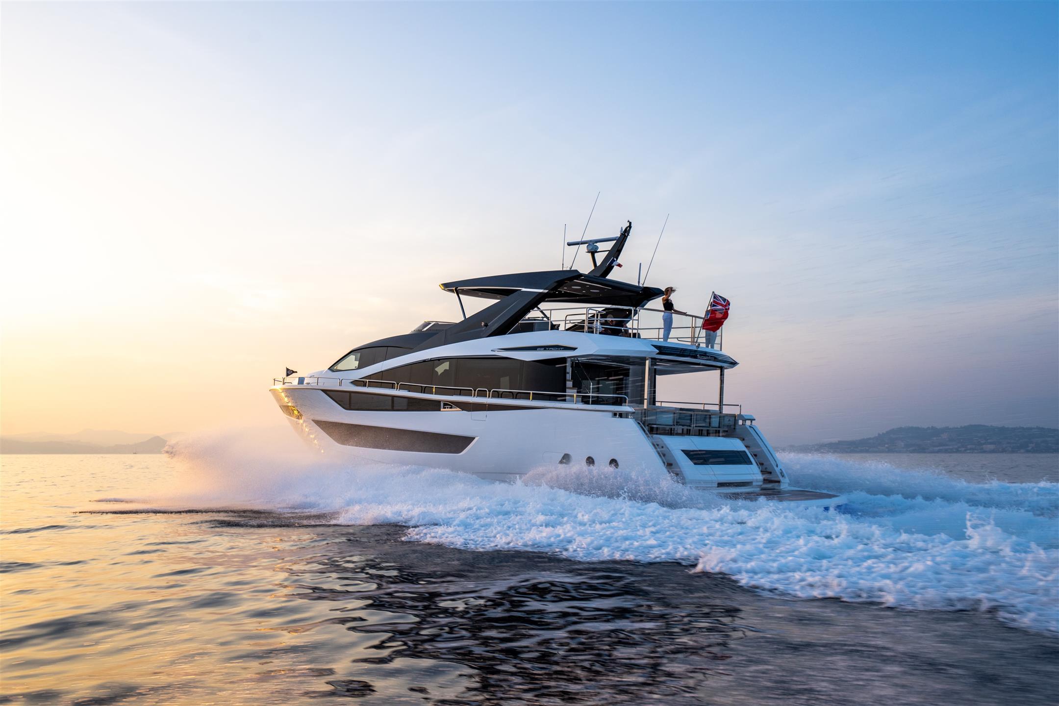 MOWANA Yacht Charter Details, Sunseeker | CHARTERWORLD Luxury Superyachts