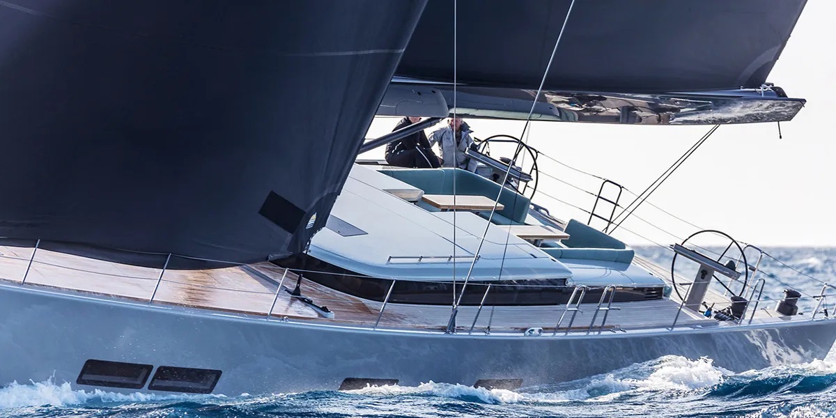 YYachts Image Gallery – Luxury Yacht Browser | by CHARTERWORLD ...