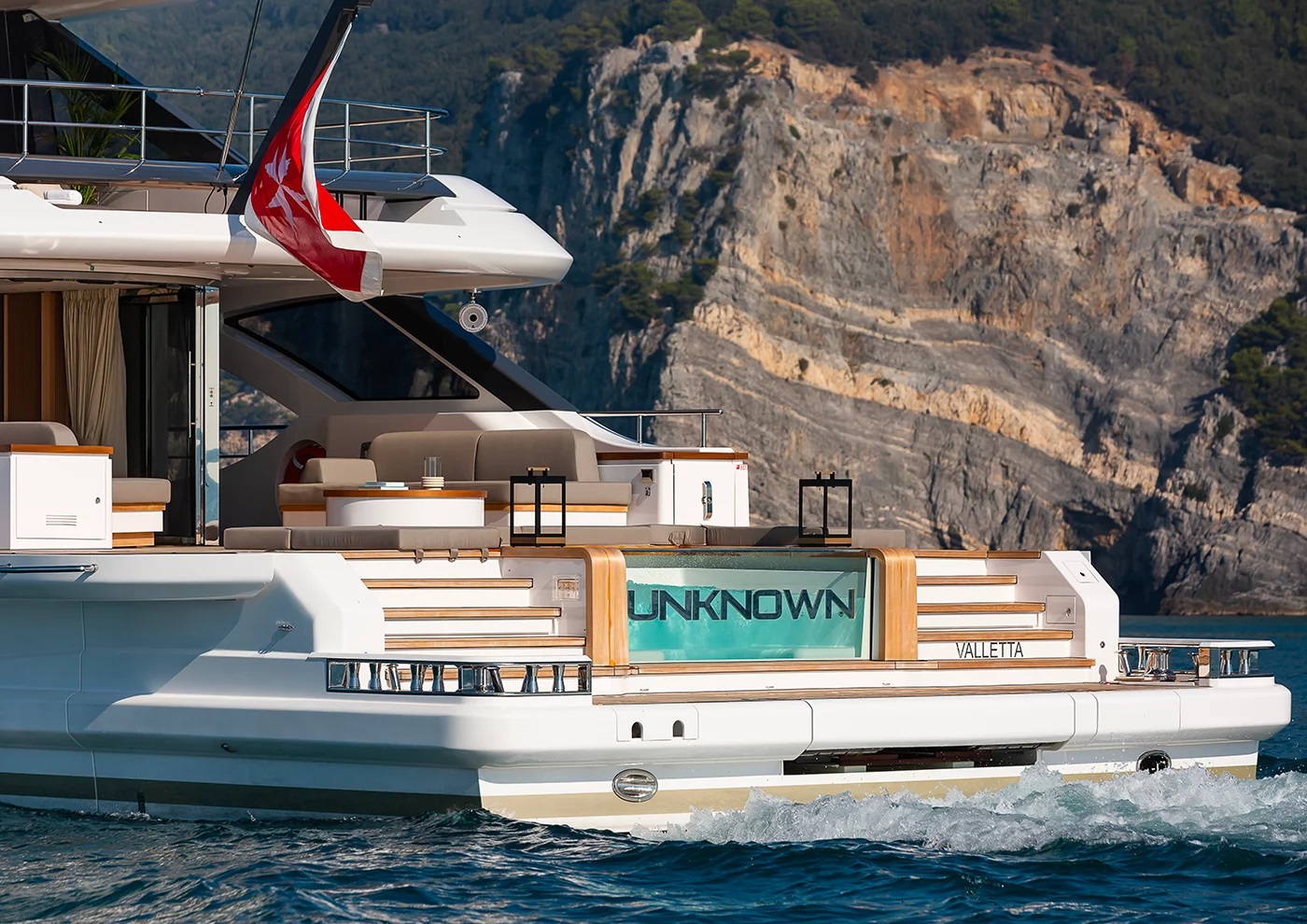 A+ Yacht Charter Details, Benetti | CHARTERWORLD Luxury Superyachts