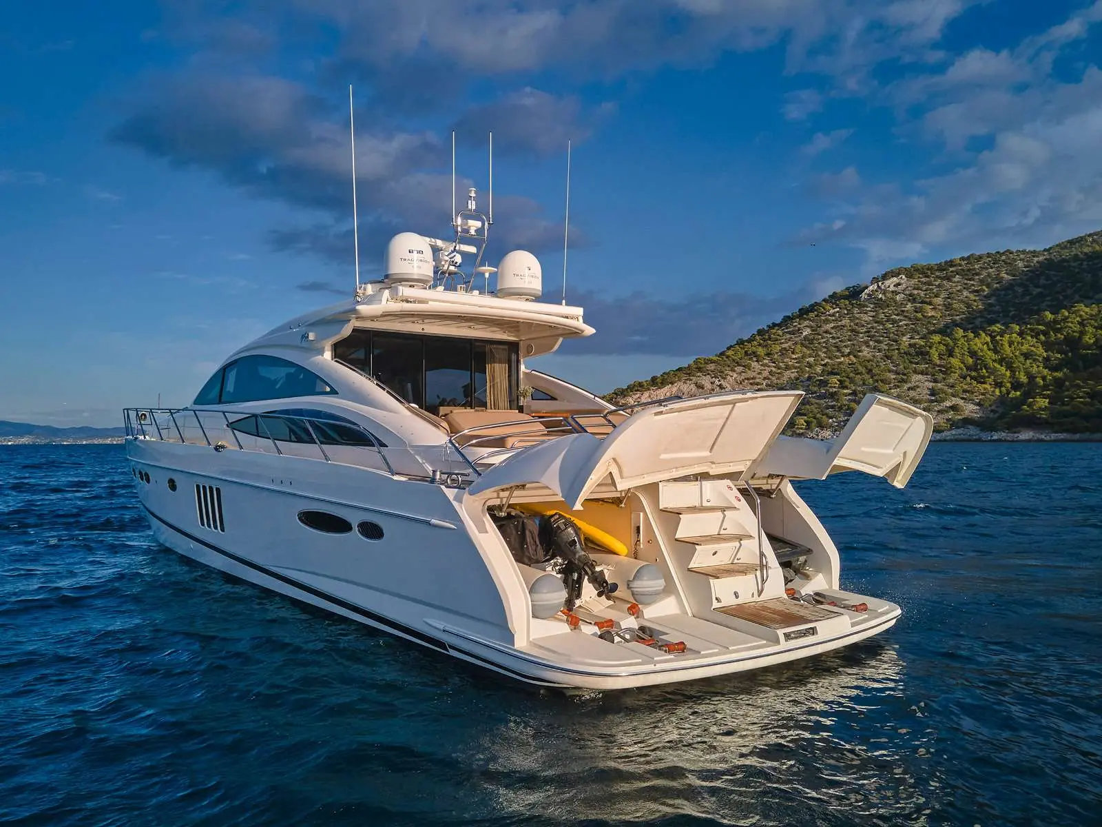 ALLY Yacht Charter Details, Princess | CHARTERWORLD Luxury Superyachts