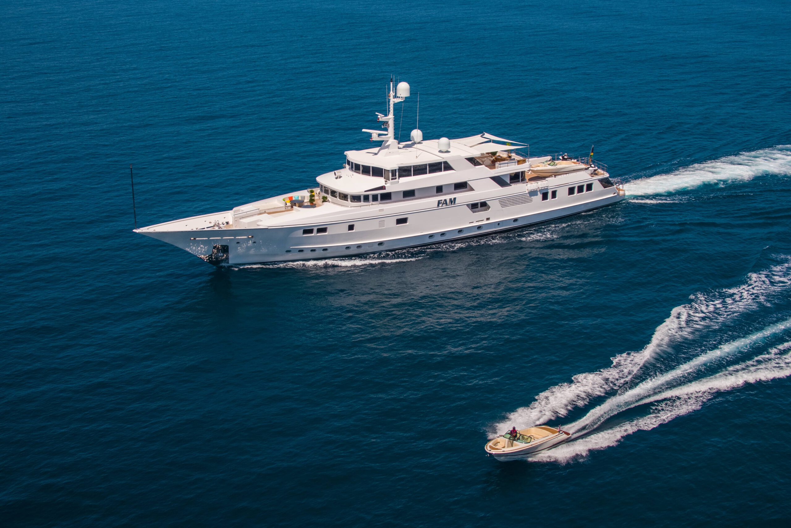 GRACE Yacht Charter Details, Australian Yacht Builders | CHARTERWORLD ...