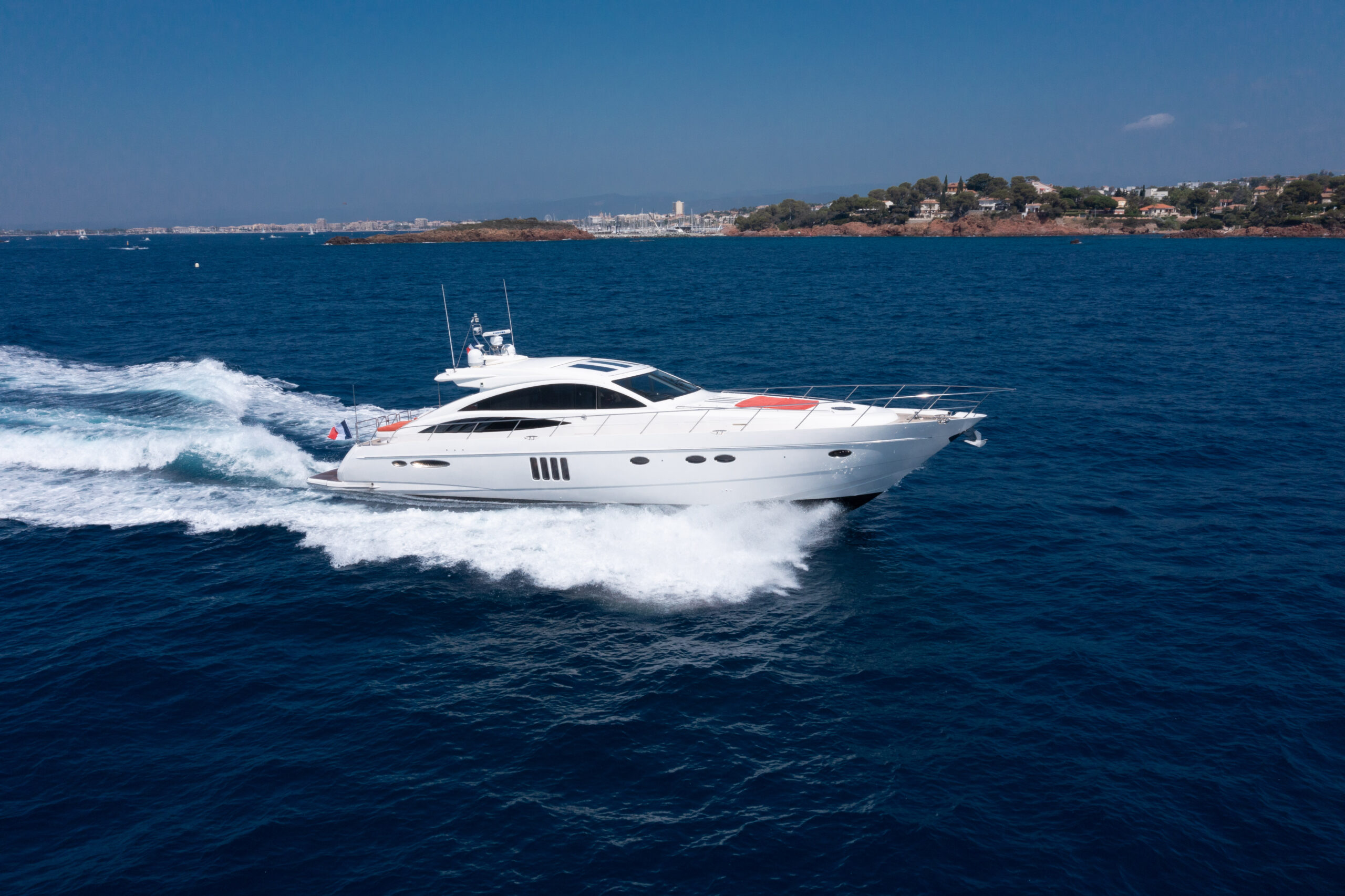 P'TITE BOUILLE Yacht Charter Details, Princess | CHARTERWORLD Luxury ...