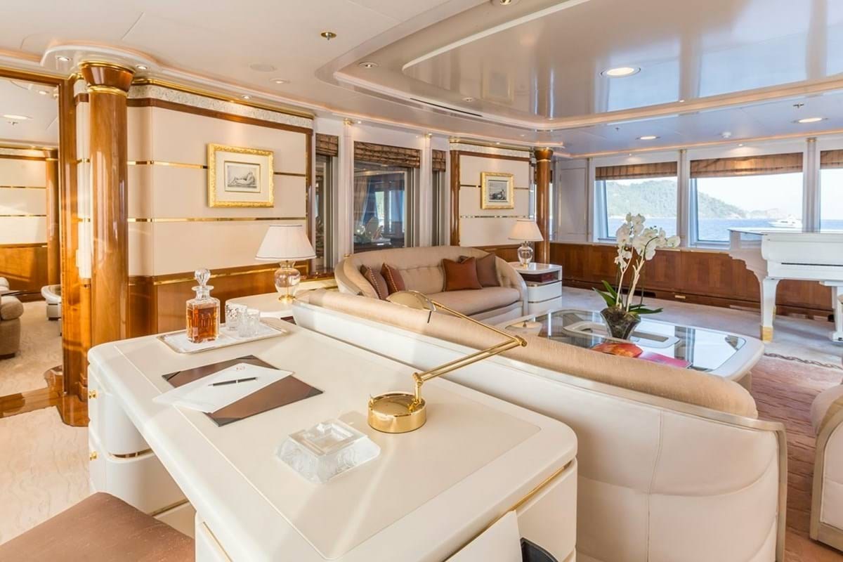 Yacht OLYMPUS, Feadship | CHARTERWORLD Luxury Superyacht Charters