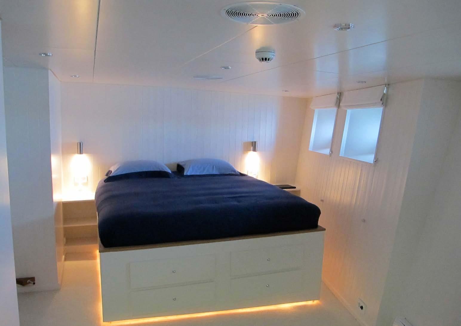 Yacht AKULA, Amels | CHARTERWORLD Luxury Superyacht Charters