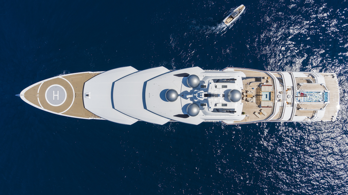 Yacht AMADEA, Lurssen | CHARTERWORLD Luxury Superyacht Charters