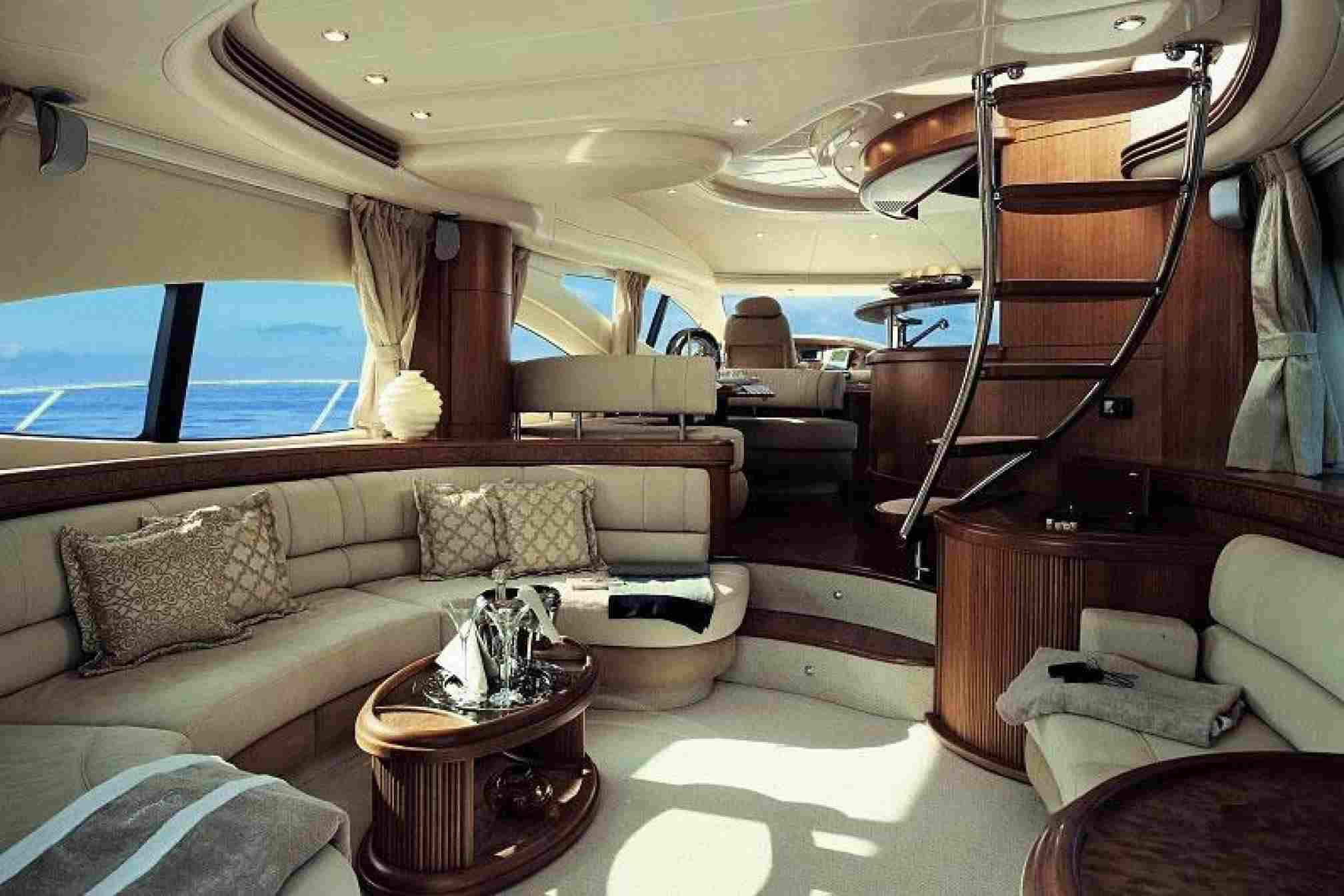 Yacht BEAUTY, Azimut Spa | CHARTERWORLD Luxury Superyacht Charters