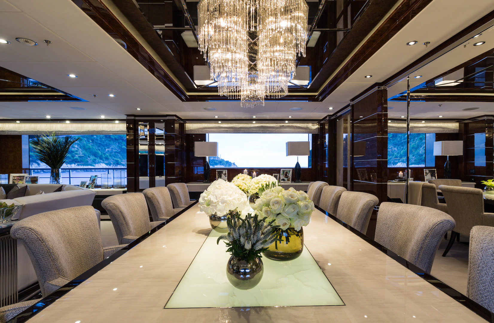 Dining Table Image Gallery – Luxury Yacht Browser | by CHARTERWORLD ...