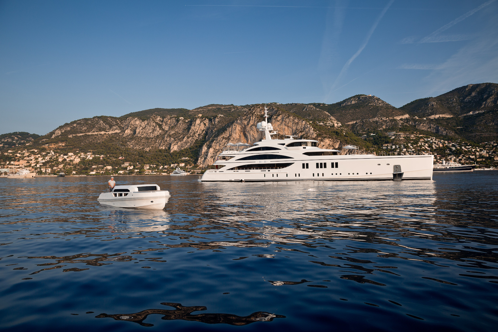 SOUNDWAVE Yacht Charter Details, Benetti | CHARTERWORLD Luxury Superyachts