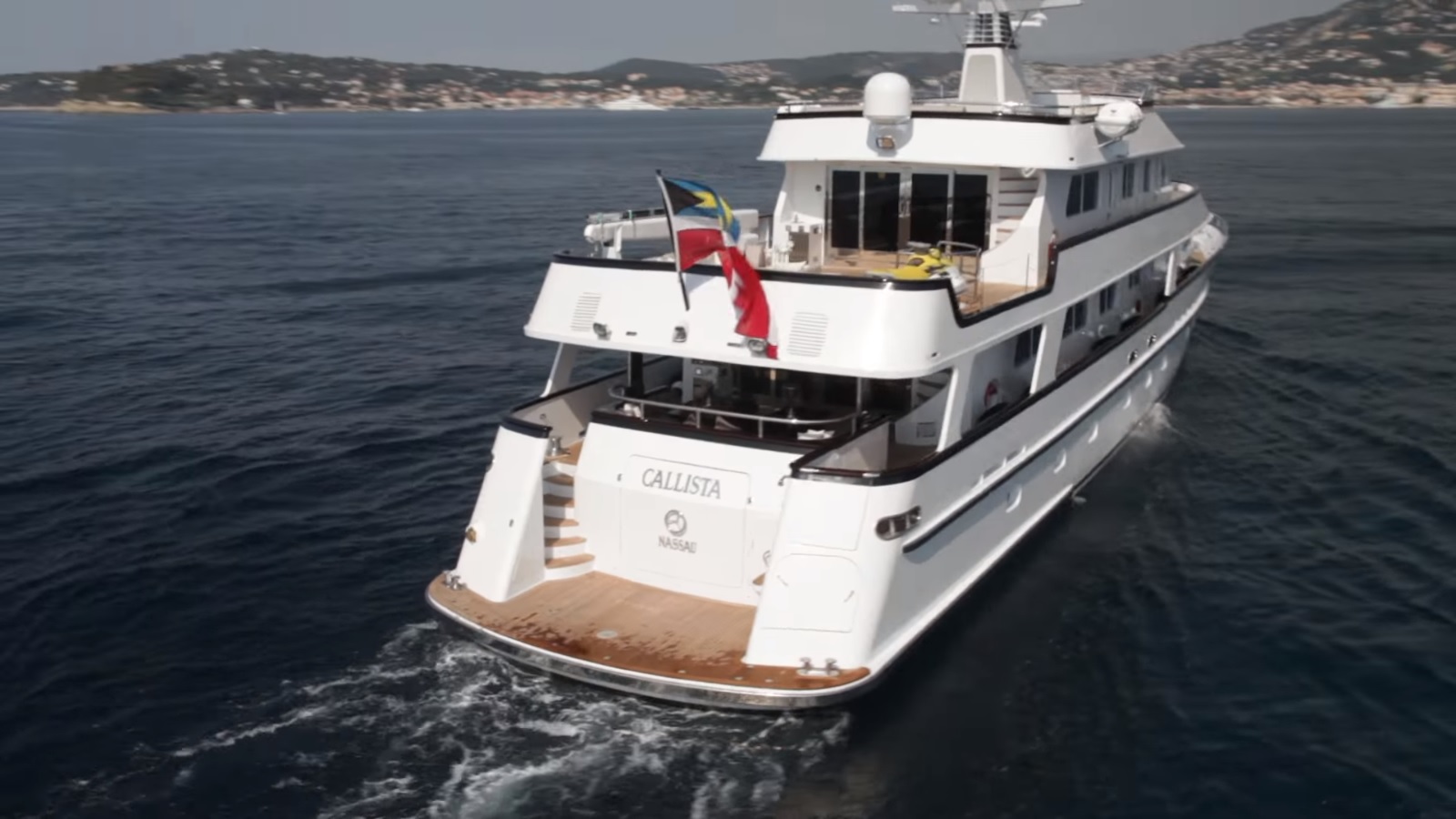 YUME Yacht Charter Details, Ocean Pacifico Services | CHARTERWORLD ...