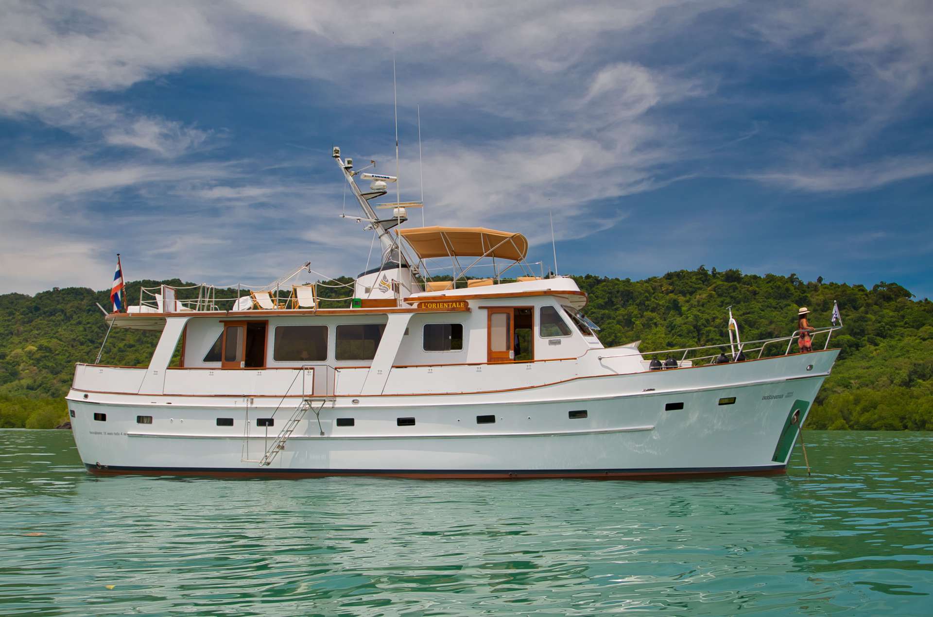 Classic Motor Yacht L'Orientale – Luxury Yacht Browser | by ...