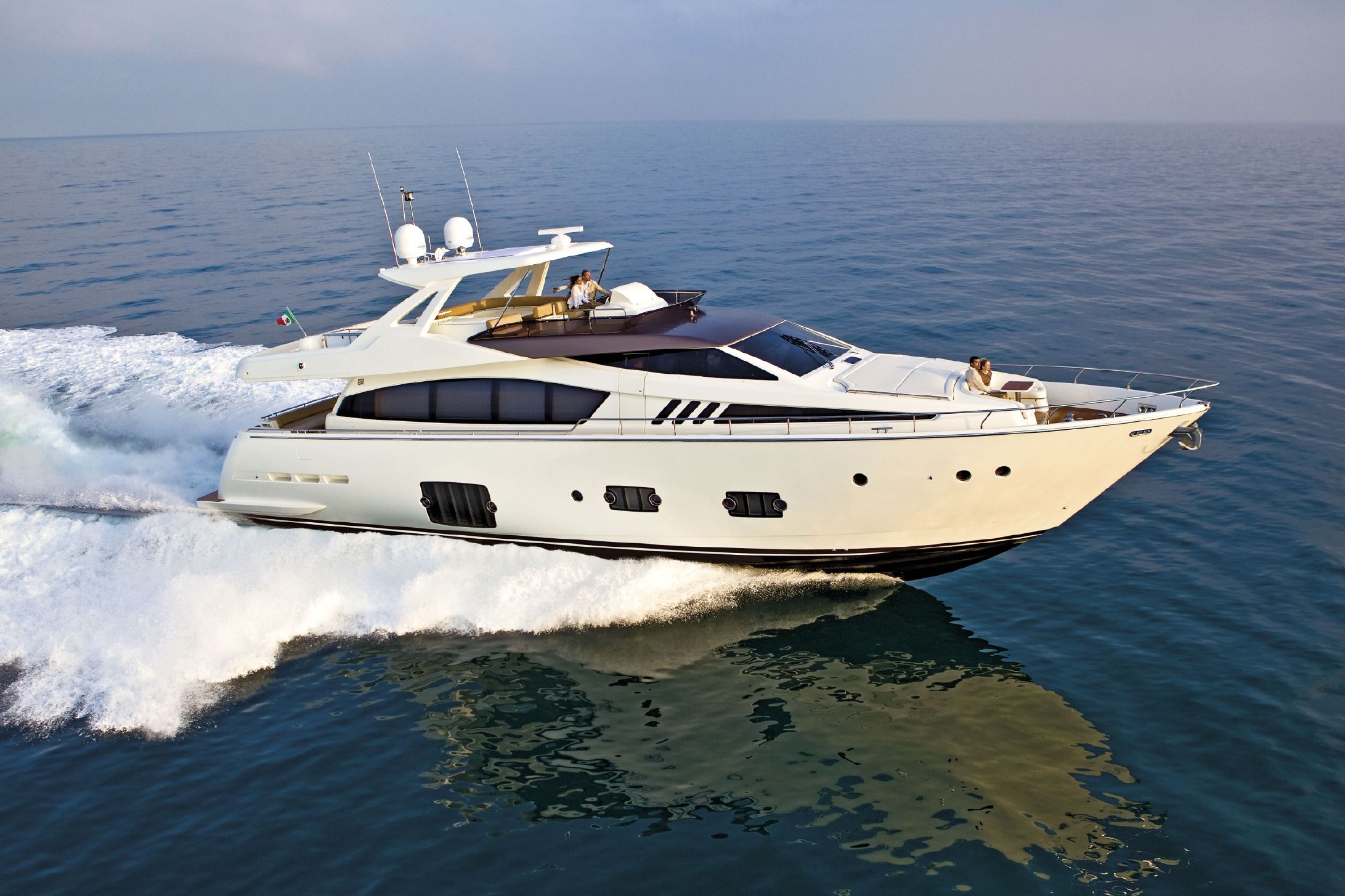 JPS Yacht Charter Details, Ferretti | CHARTERWORLD Luxury Superyachts