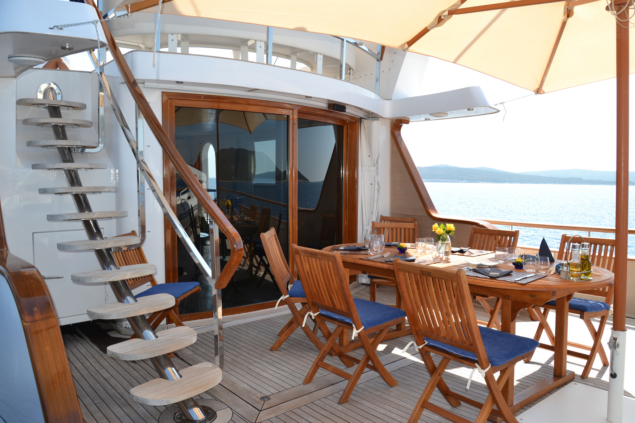 Decks Image Gallery - Aft Decks On Board Yacht MILK MONEY - Large Decks ...