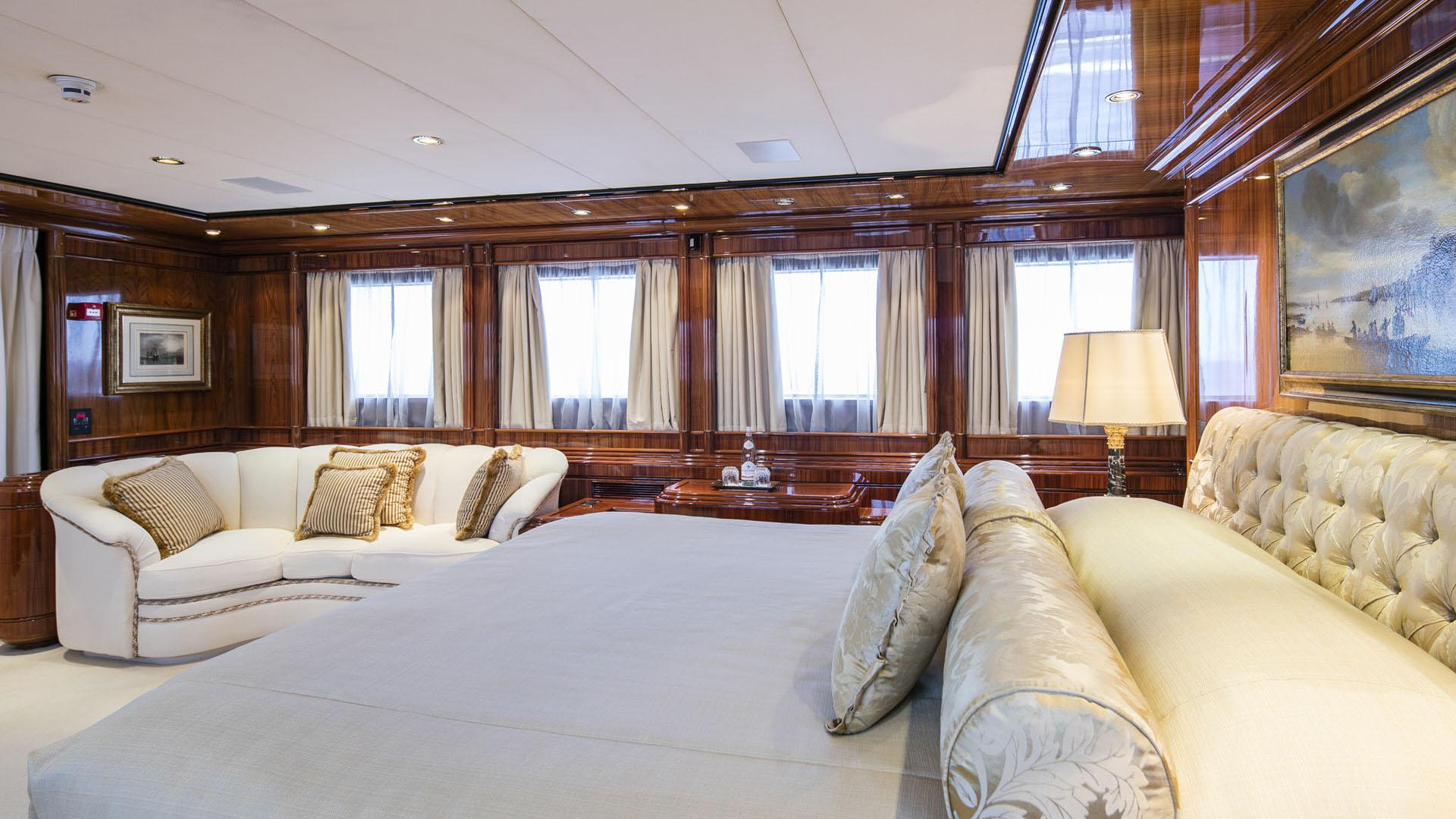 Vip Cabin Image Gallery - Yacht INSIGNIA - VIP Cabin - VIP Cabin On ...