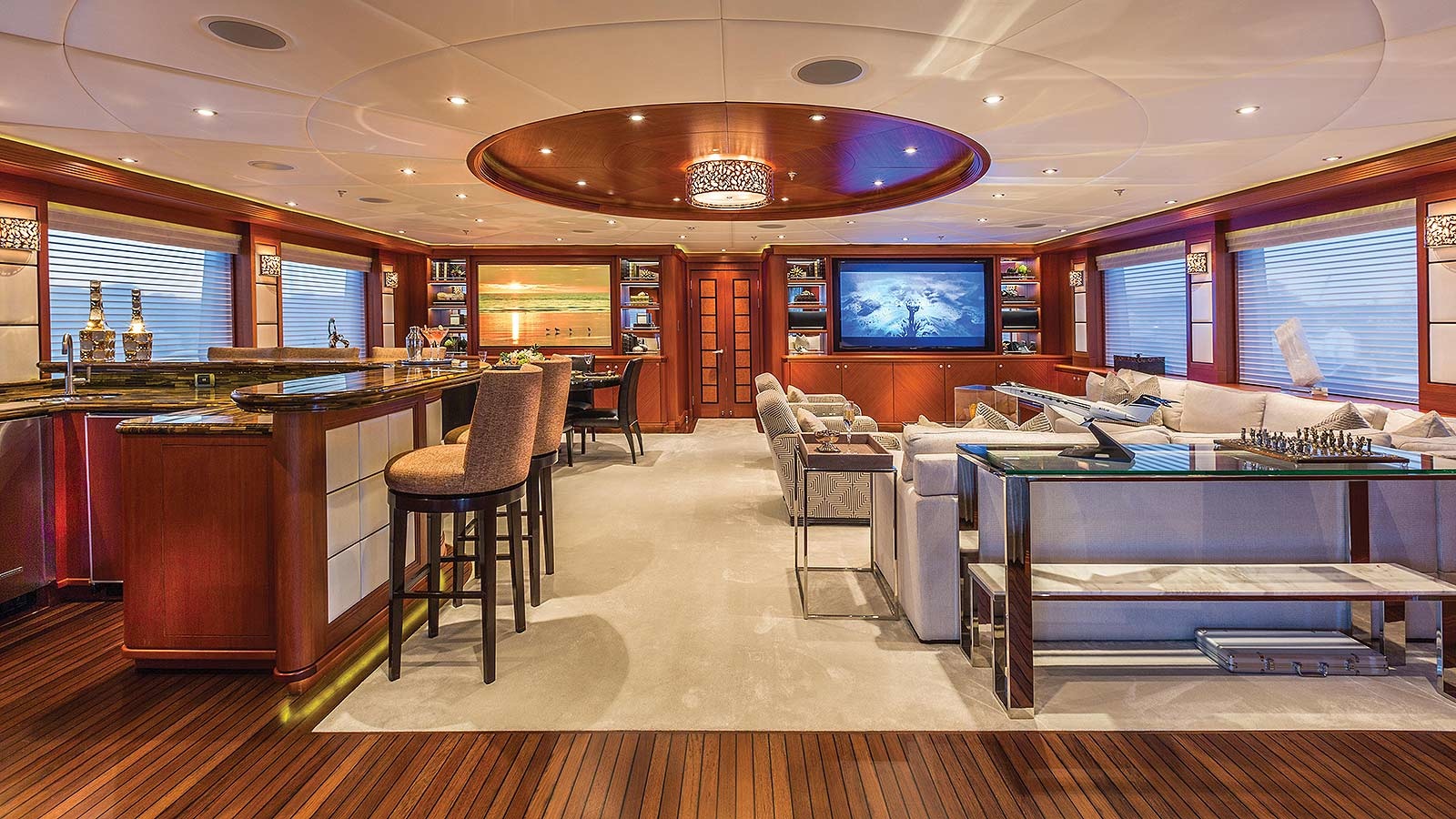 Bar Image Gallery – Luxury Yacht Browser | by CHARTERWORLD Superyacht ...