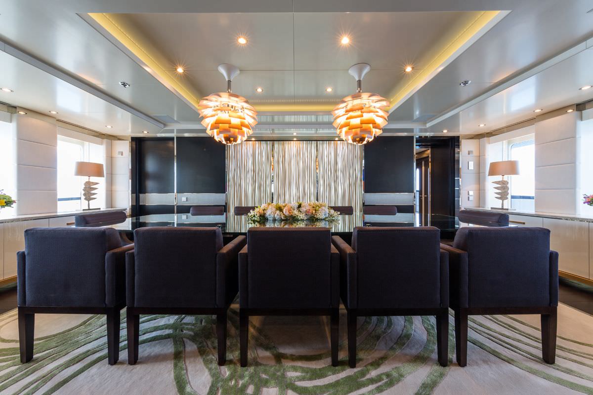 Dining Table Image Gallery – Luxury Yacht Browser | by CHARTERWORLD ...