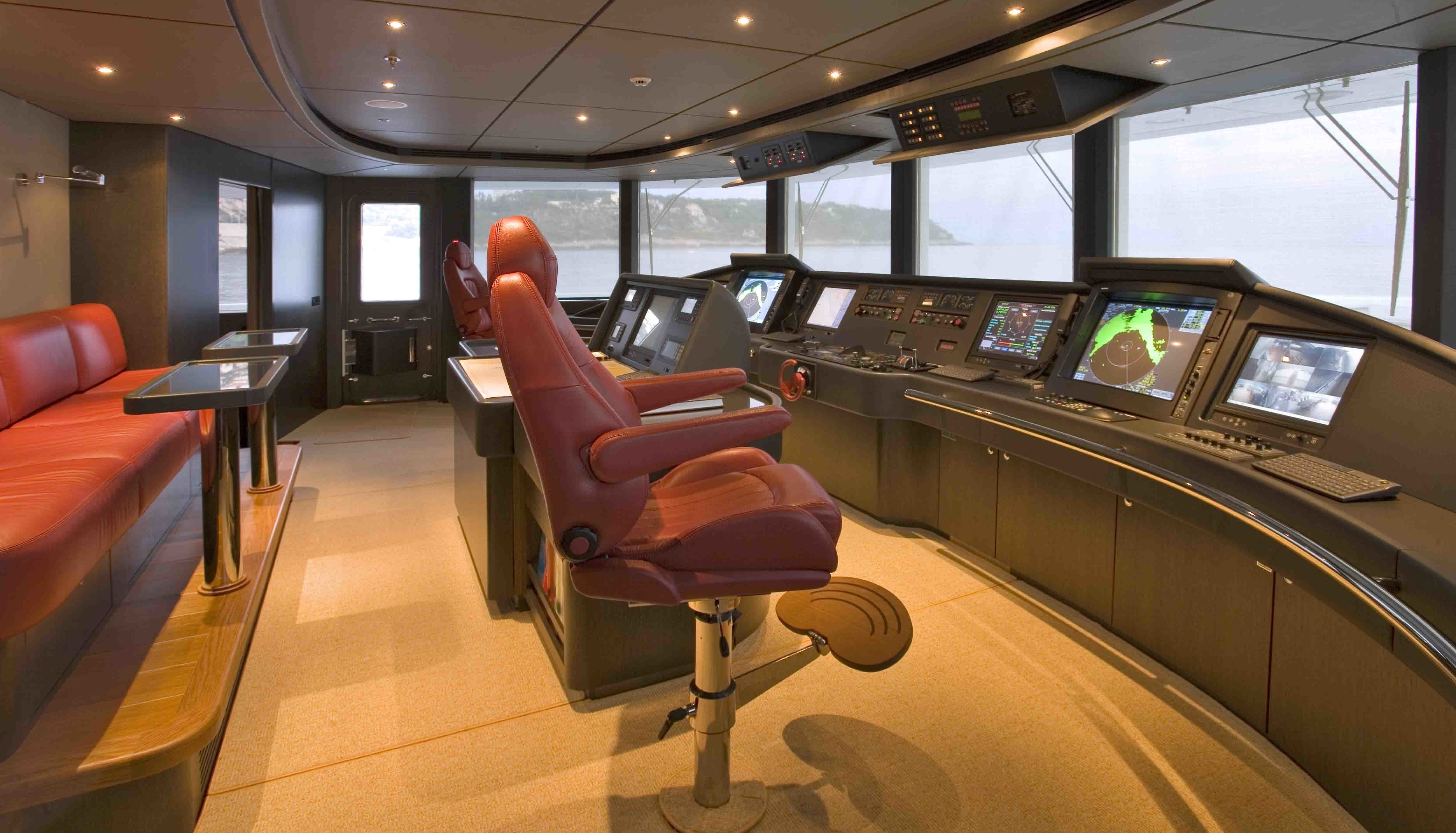 LADY E Yacht Charter Details, Amels | CHARTERWORLD Luxury Superyachts