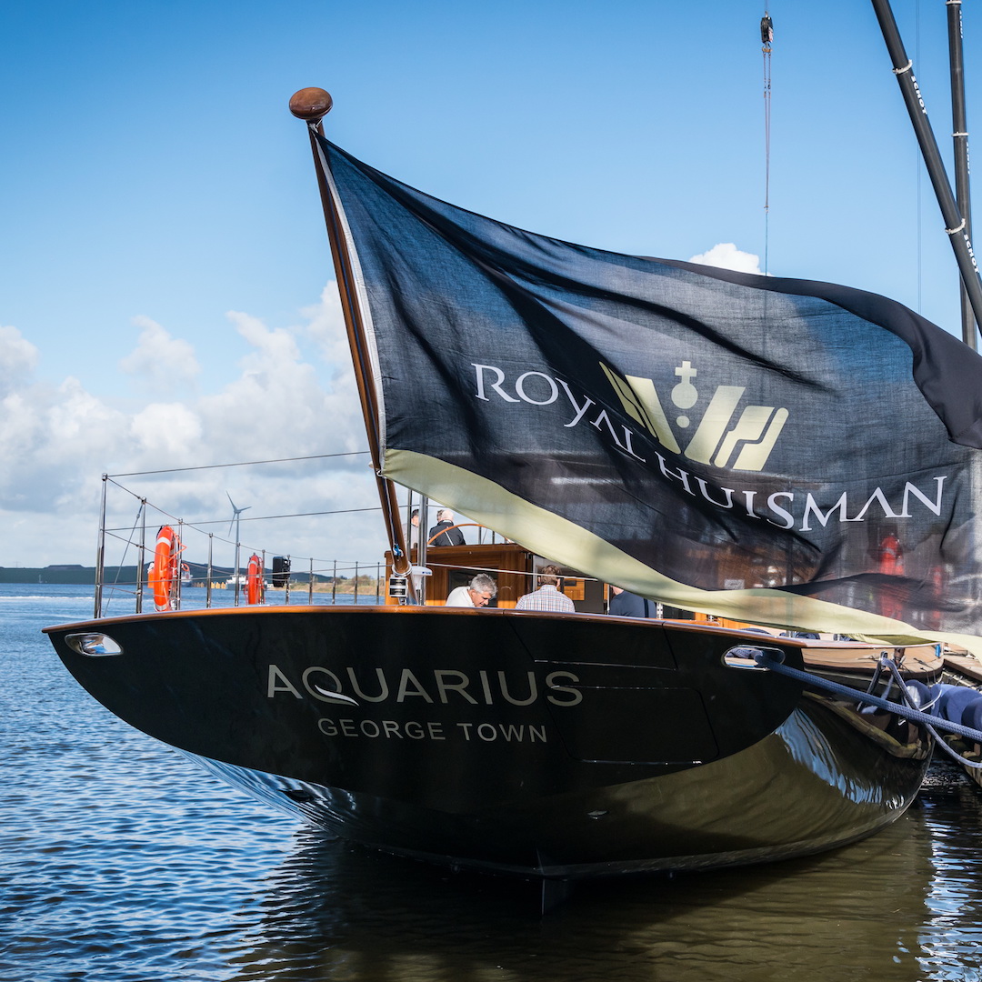 Yacht AQUARIUS, a Royal Huisman Superyacht | CHARTERWORLD Luxury ...