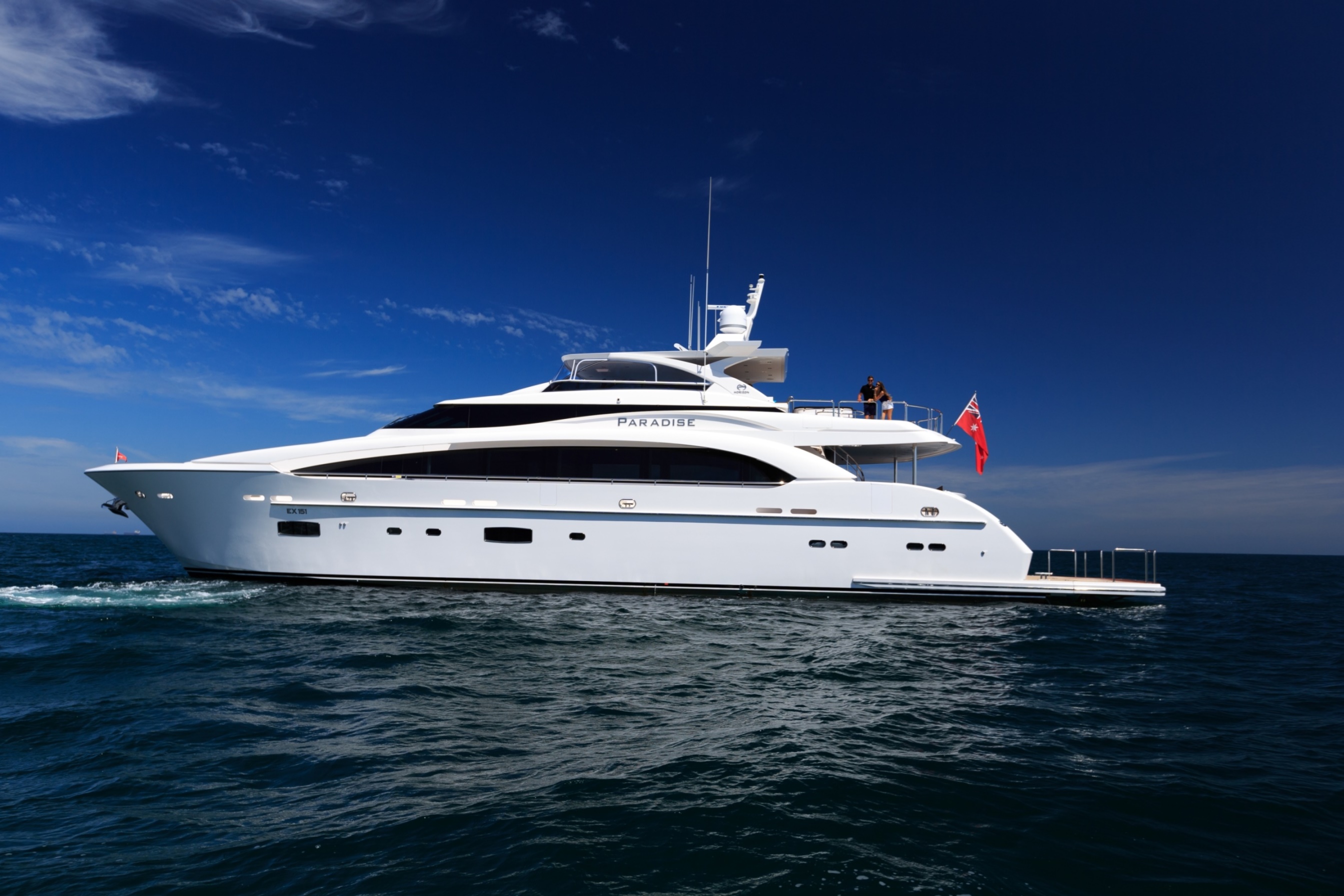 PARADISE Yacht Charter Details, Horizon RP110 | CHARTERWORLD Luxury ...
