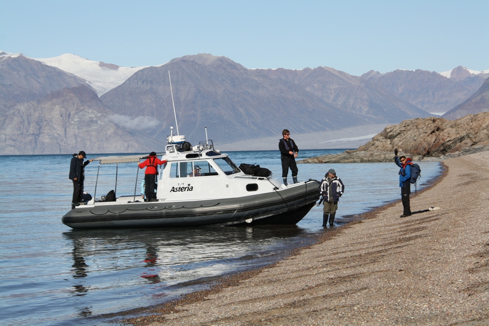 Tender Image Gallery - TS85 Open tender by Tender Shipyard for ...