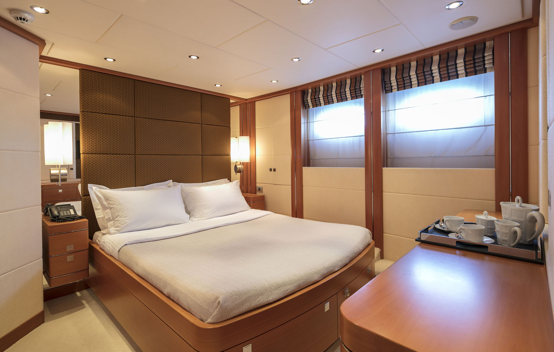 Motor Yacht L'EQUINOX - Guest Cabin 2 – Luxury Yacht Browser | by ...