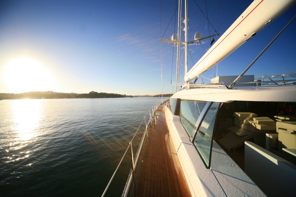 RED DRAGON Yacht Charter Details, Alloy Yachts | CHARTERWORLD Luxury ...