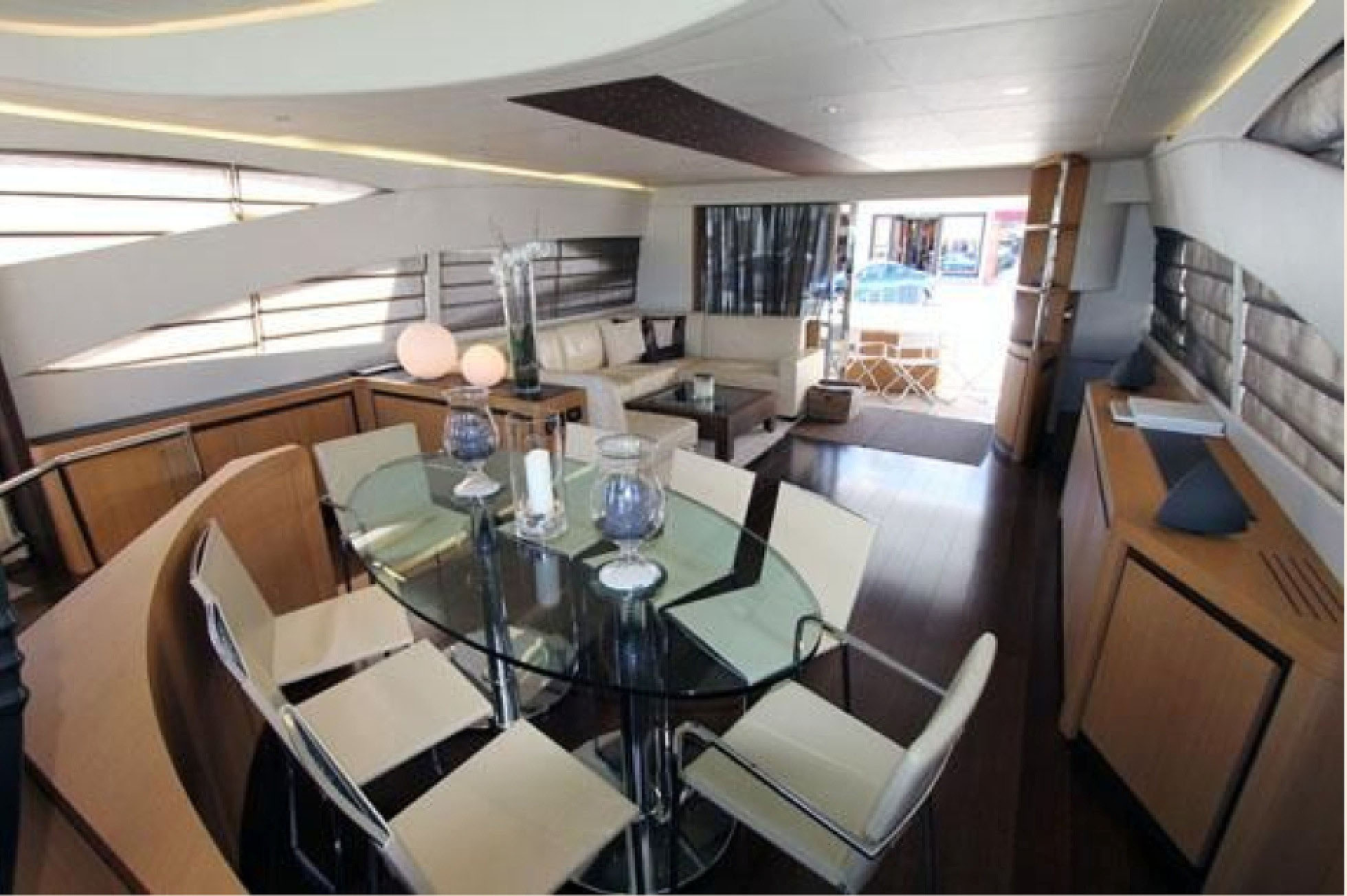 SOLARIS Yacht Charter Details, Pershing 90 | CHARTERWORLD Luxury ...