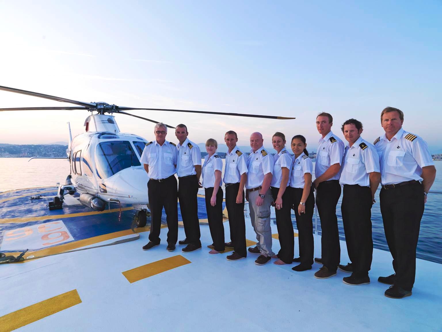 Explorer Superyacht VOYAGER (ex ABSINTHE) Crew and helicopter - Photo ...