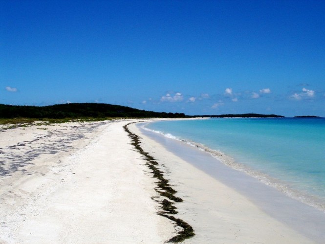 Pristine beaches of the Caribbean — Yacht Charter & Superyacht News