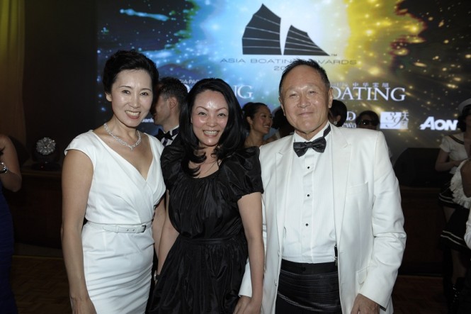 Ms. Linda Lin, Chairperson of Lin’s Investment Group and friend, Dr ...