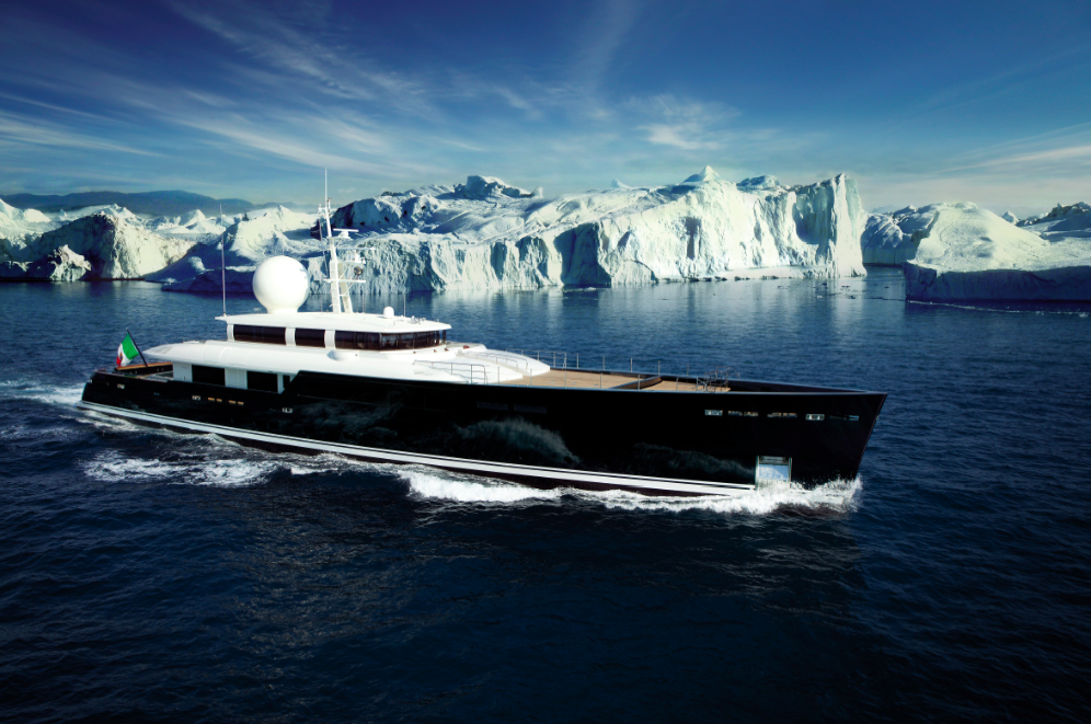 ICE Class luxury superyacht Galileo G - a Picchiotti Vitruvius ® Series ...