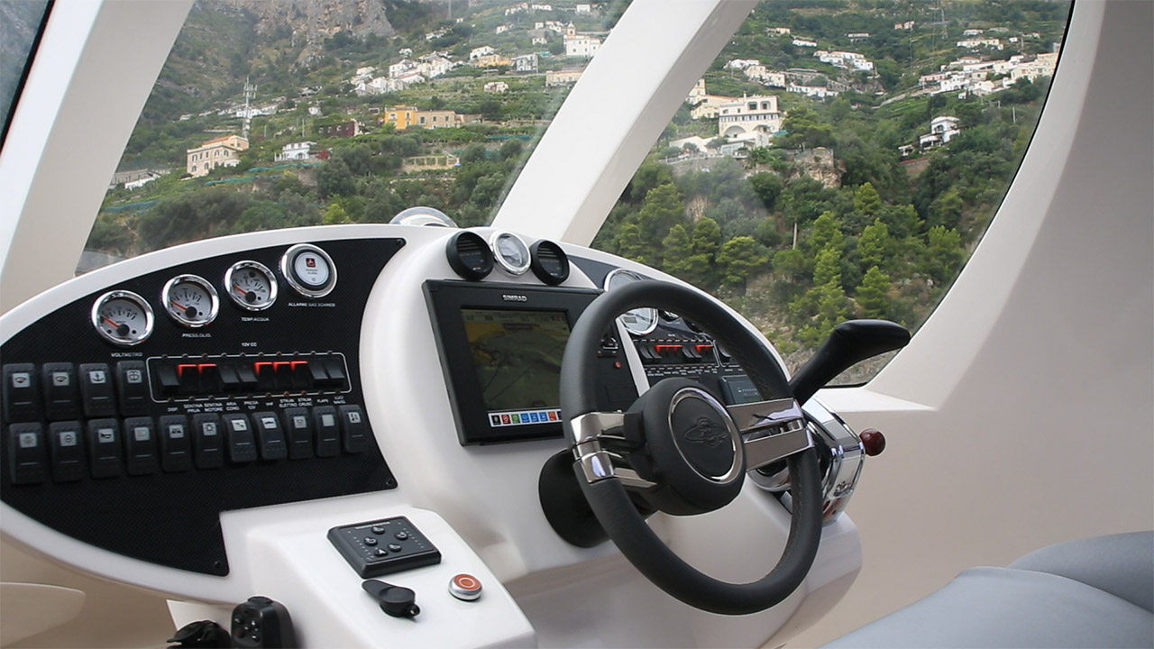 Jet Capsule superyacht tender - Dashboard — Yacht Charter & Superyacht News