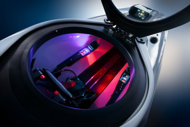 Super Falcon flying sub from DeepFlight — Yacht Charter & Superyacht News