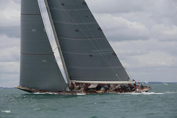 Majestic J Class Sailing Yacht VELSHEDA wins class in Royal Yacht ...