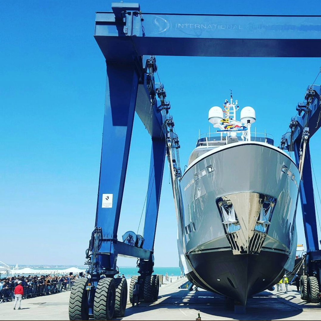 CDM launched motor yacht GALEGO — Yacht Charter & Superyacht News